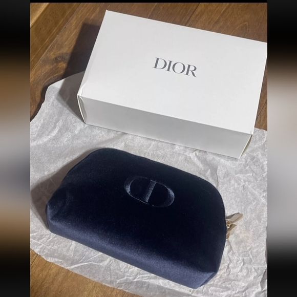 Dior beaute | Bags | Low Start Dior Navy Blue Cd Zip Pouch Box | Poshmark